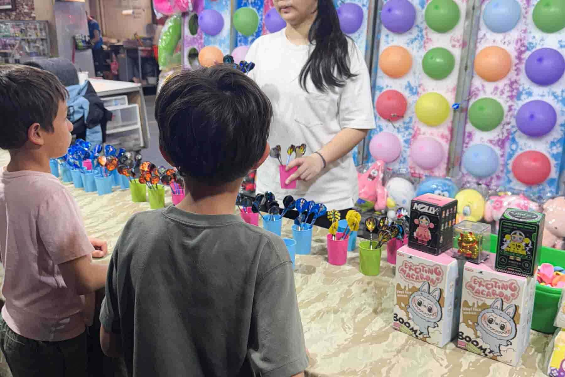 Your Guide to Visiting a Taipei Night Market with Kids